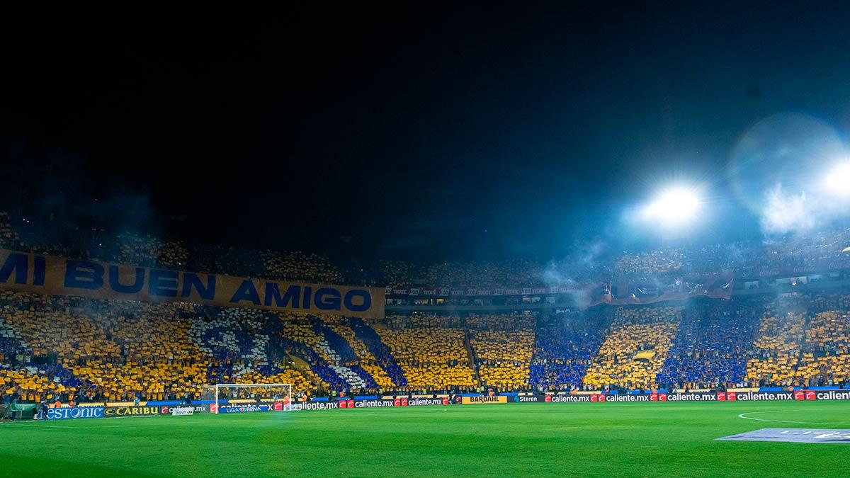 El "Volcán" sería sede de Japón: Estadio Universitario recibiría a los ...