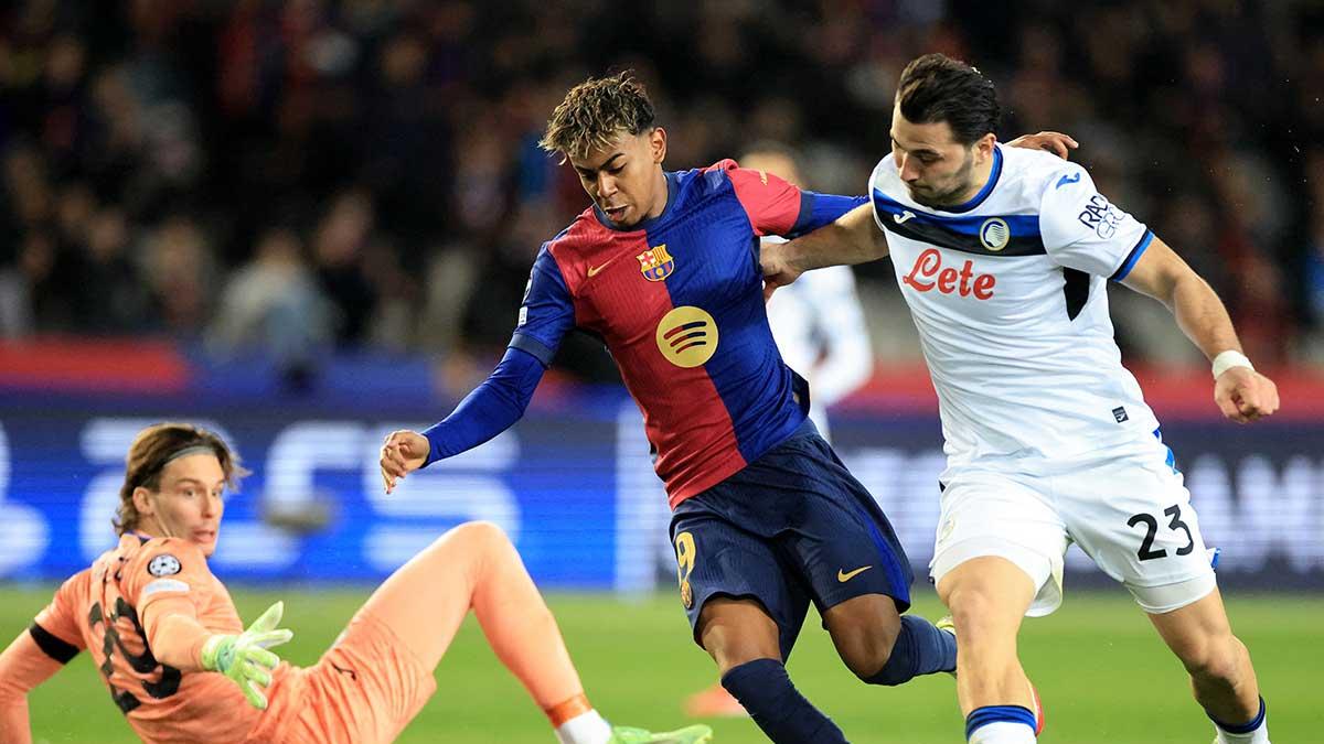Barcelona deja escapar la cima de la Champions ante Atalanta