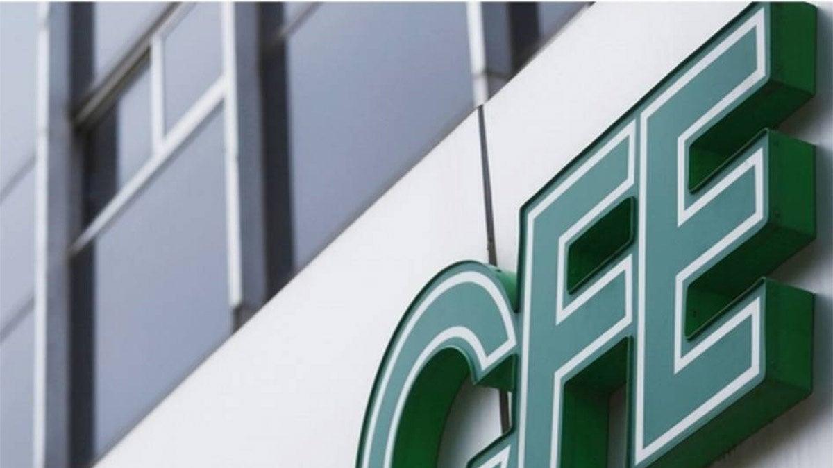 Muere contratista de CFE en el mercado La Nueva Viga