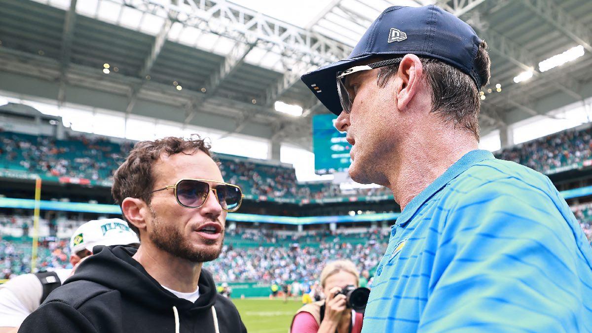 Nuevo golpe a los Bills: Mike McDaniel, candidato a entrenador rechaza ...