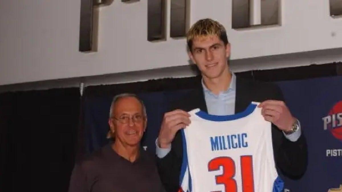 Darko Milicic, campeón con los Pistones, es hoy agricultor