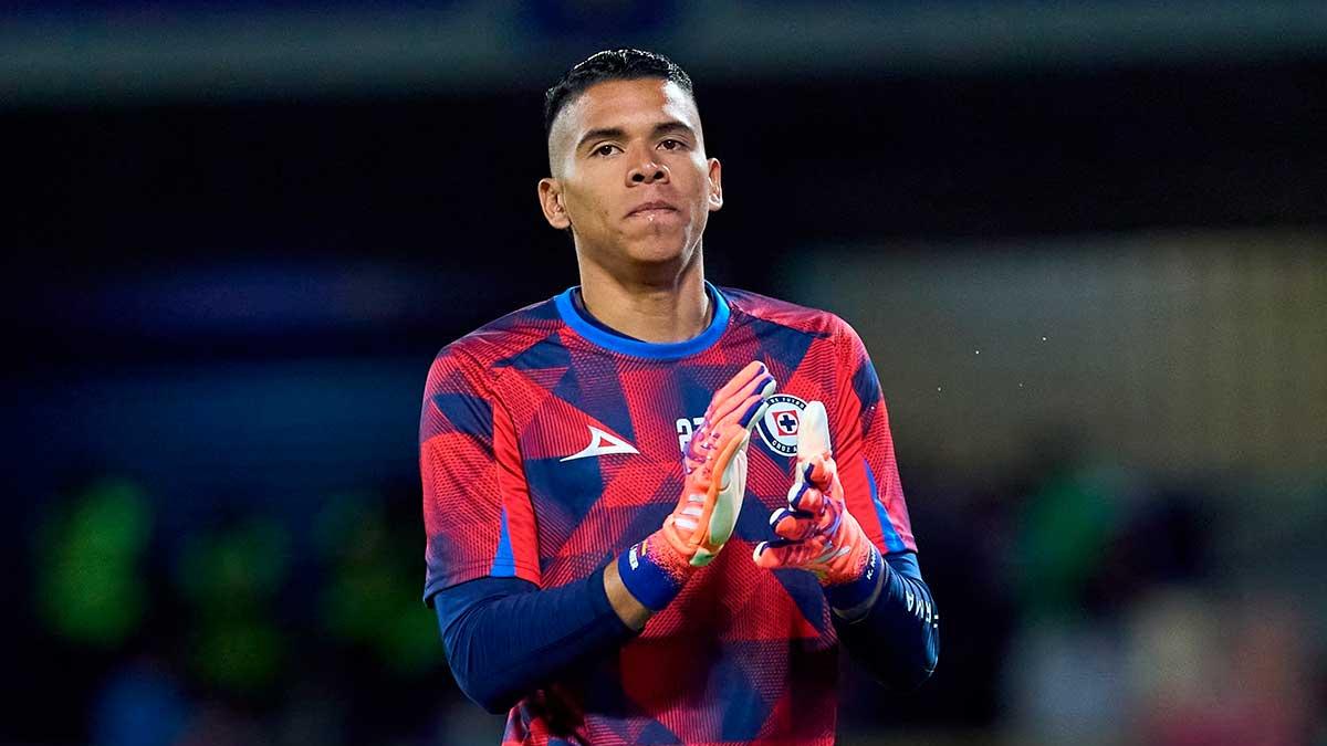 Kevin Mier será operado y no volverá a jugar en 2025