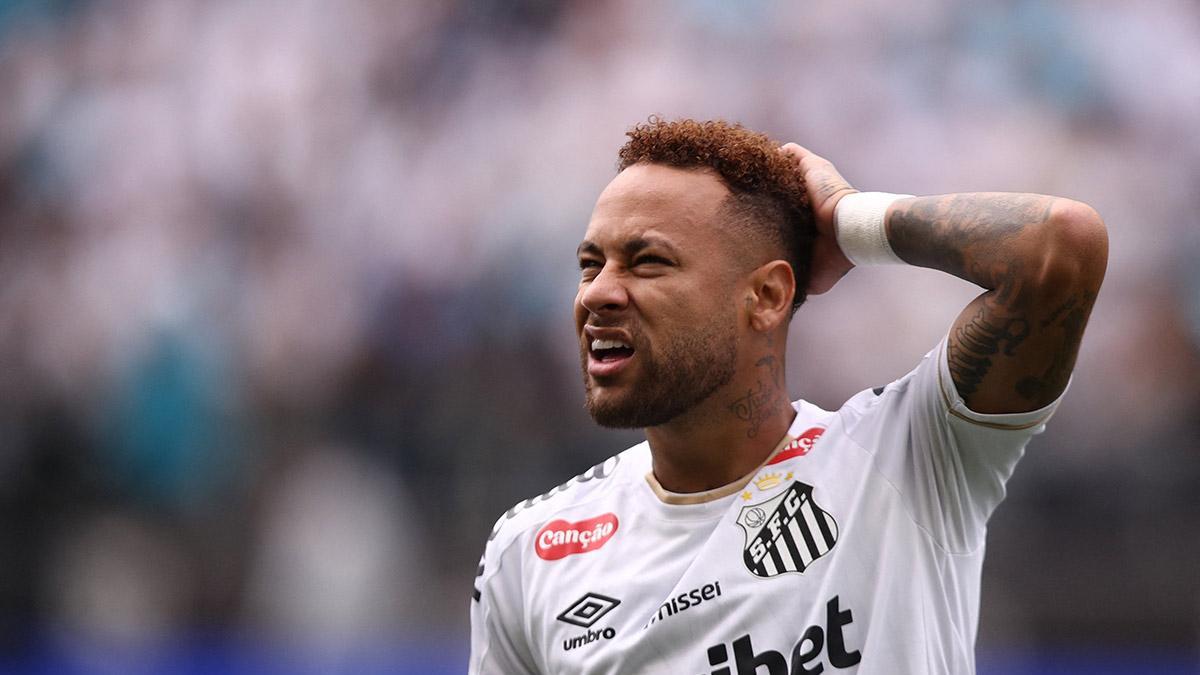 Lío en Brasil: lesión de Neymar es más grave, fuera por 2 o 3 semanas