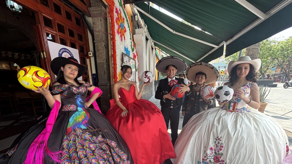 Invitarán a turistas a probarse vestidos de fiesta en CDMX